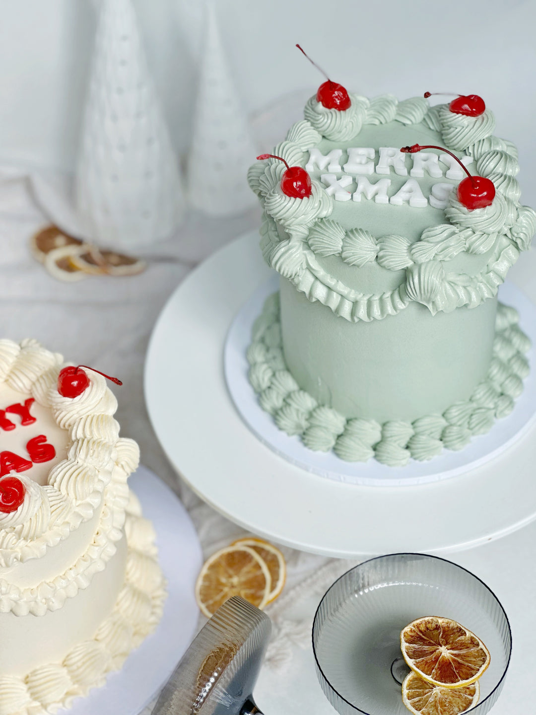 Vintage Circle Cake – The Cake Co